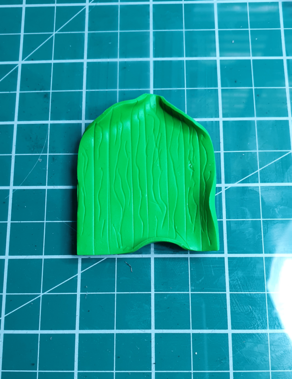 Four simple steps to lifting polymer clay without distortion or stretching